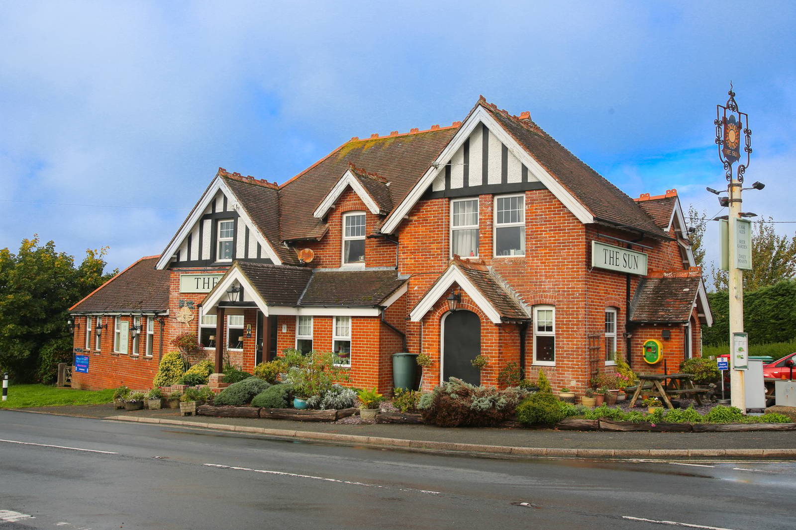 Sun Inn Calbourne, Calbourne - Stonegate Pub Partners - Find a Pub